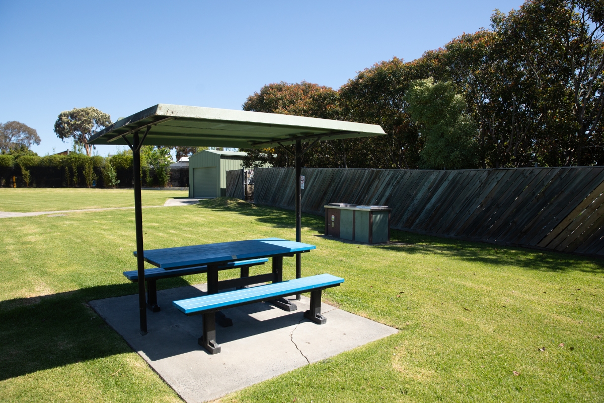 Doveton Pool facilities - Casey Leisure