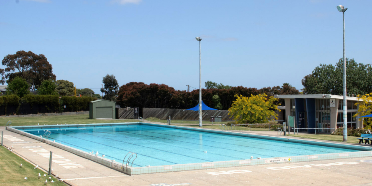Doveton Pool - Casey Leisure